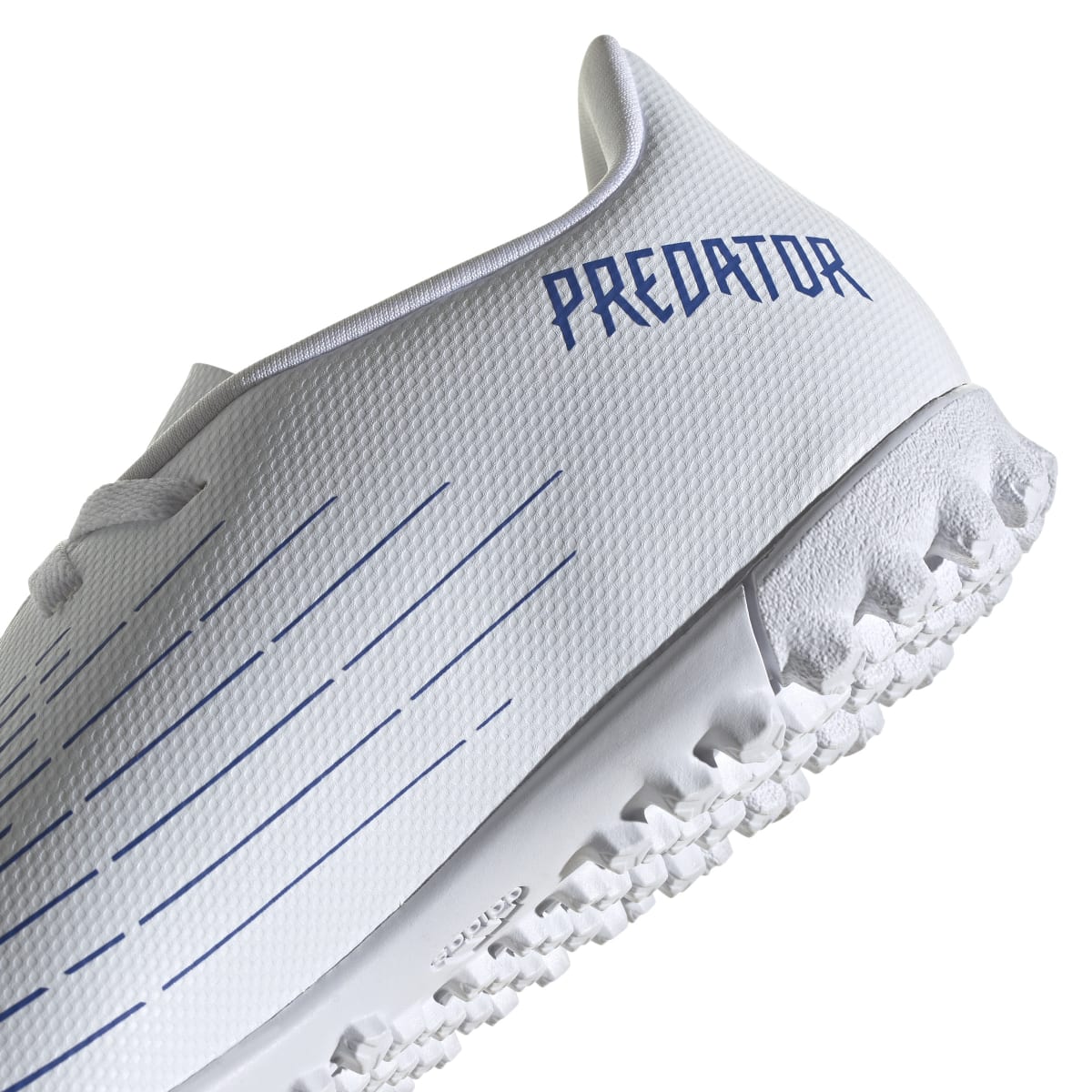 Taquetes adidas Predator Diamond Edge.3