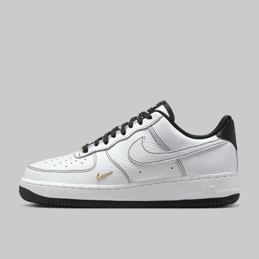 Tenis Nike Air Force 1 07 Mini Jewel Mujer Color Blanco/Negro